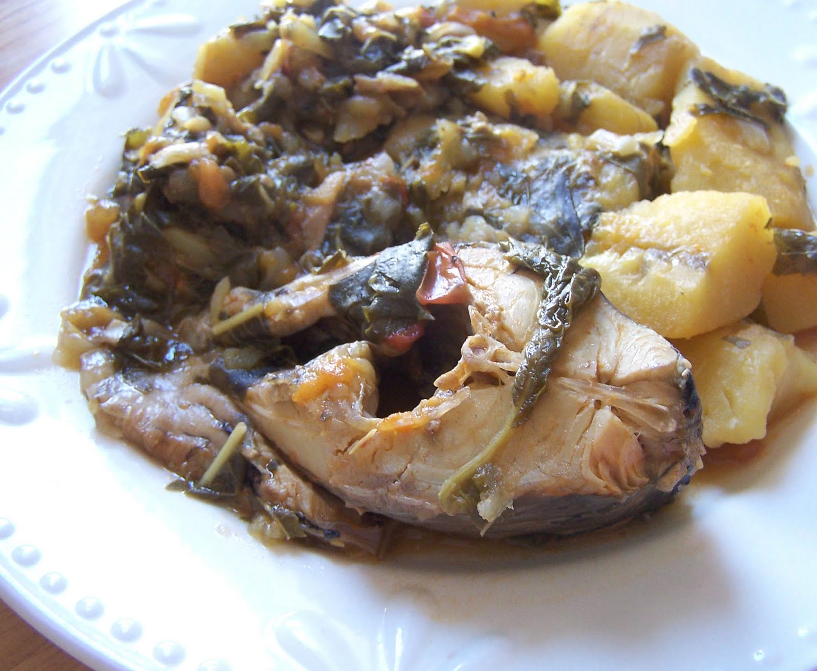 Swahili Mom Kitchen: Samaki, Mchicha na Ndizi (Fish with Plantains and ...
