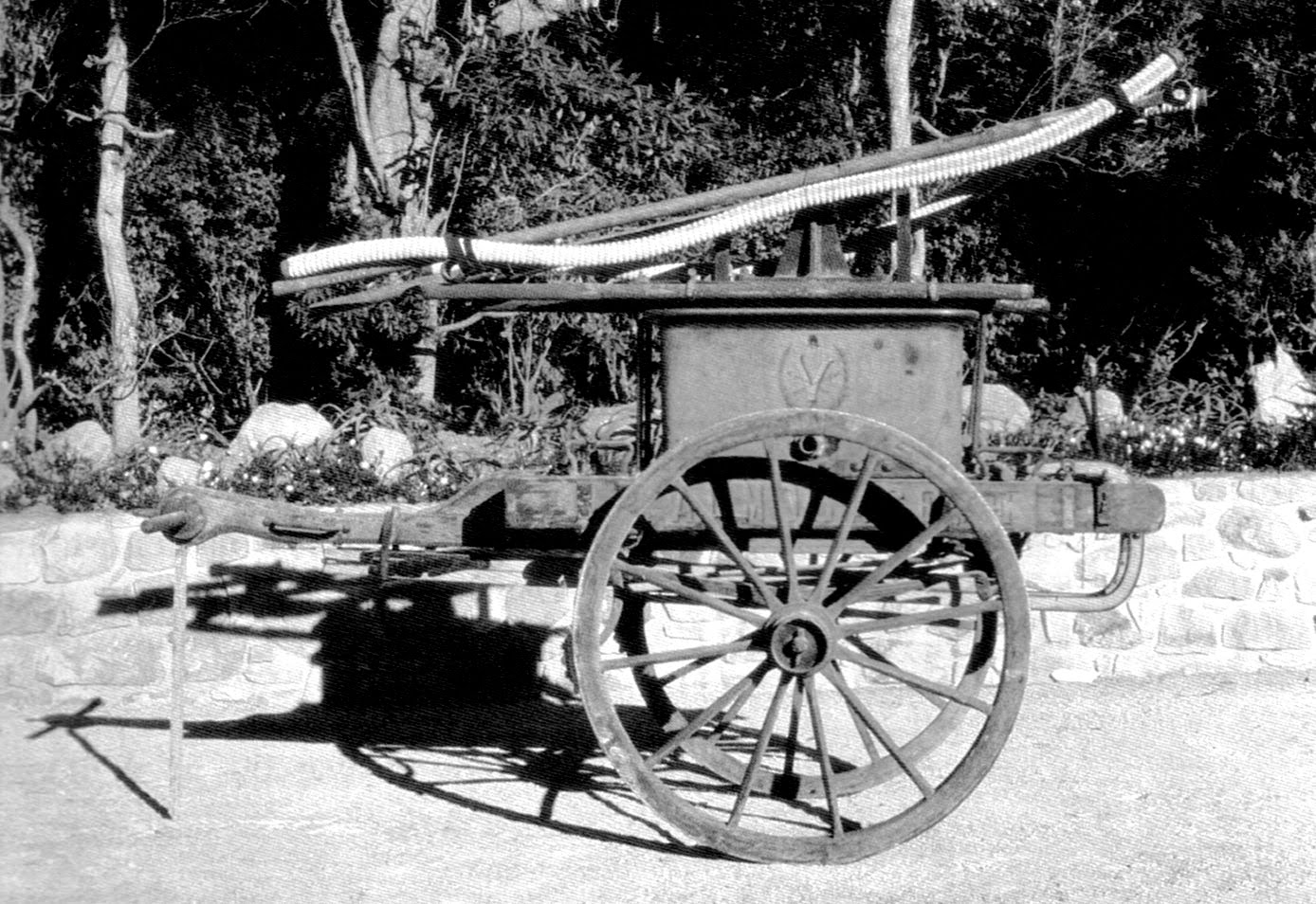 Sobre os Bombeiros Voluntários Lisbonenses: A Bomba "Flaud" dos ...