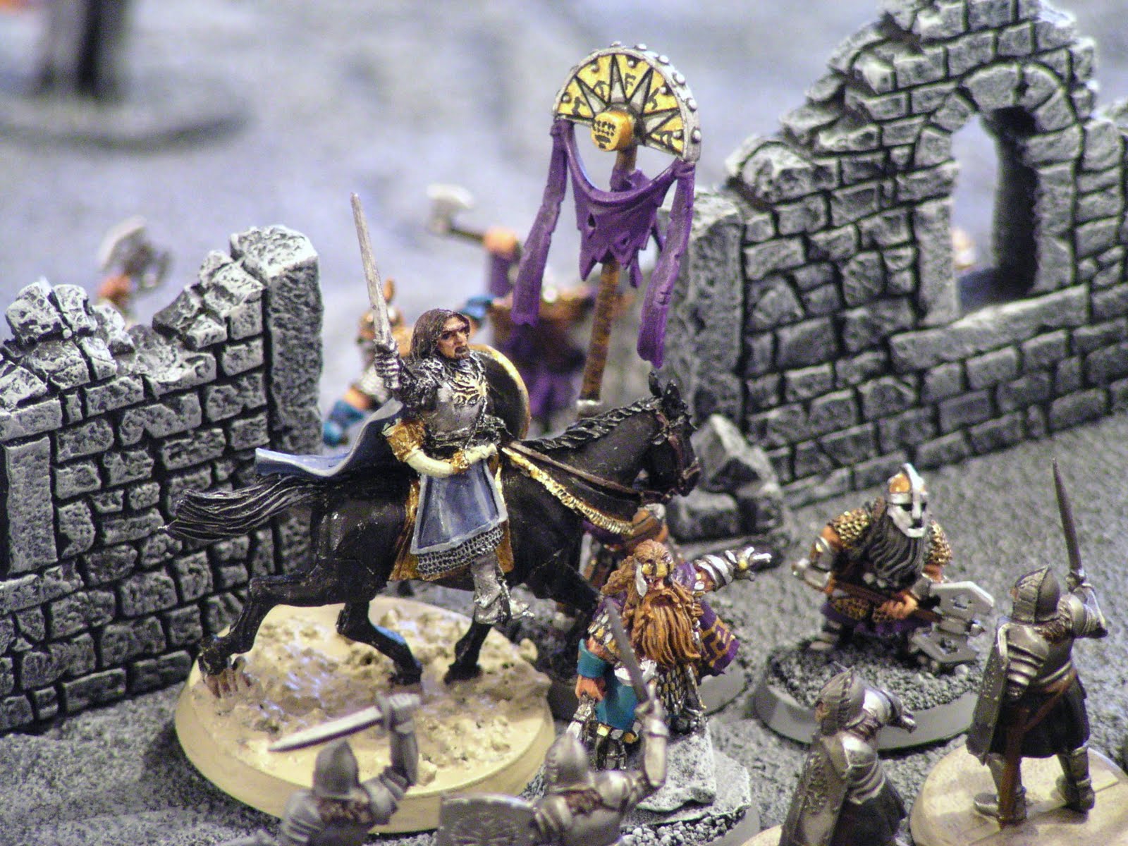 Middle Earth Strategy Battle Game and Warhammer 40k: Battle for the ...