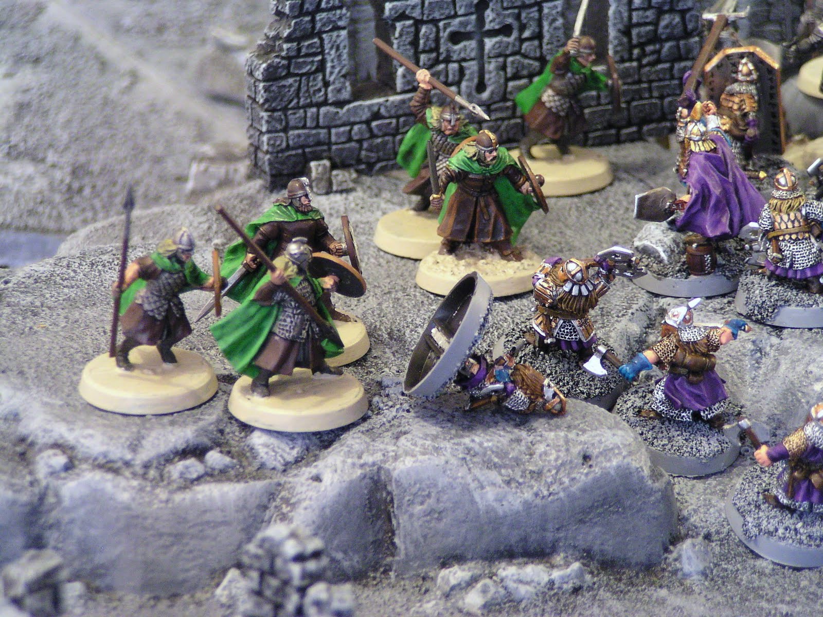 Middle Earth Strategy Battle Game and Warhammer 40k: Battle for the ...