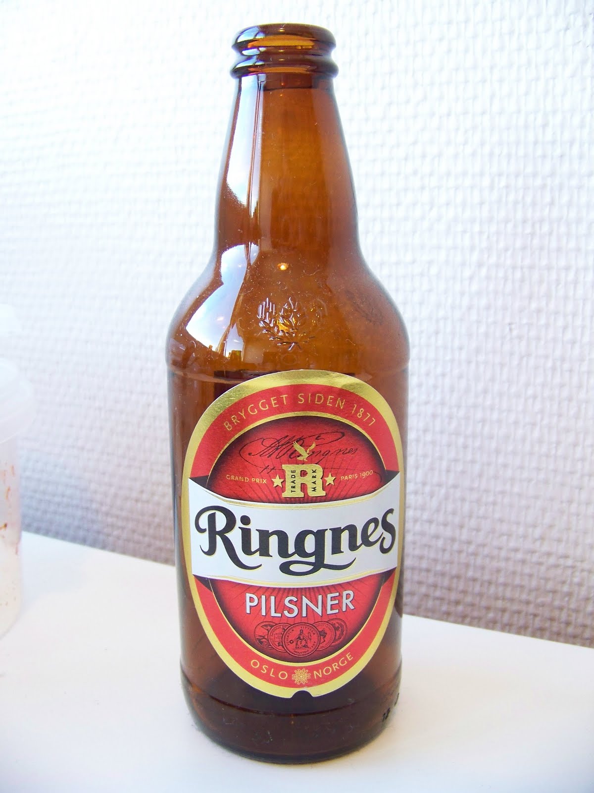 Beer Maven: Ringnes Pilsner (Norway) 4.5% ABV