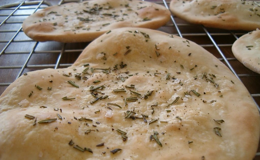 maple•spice: Rustic Flatbreads with Fresh Rosemary and Smoked Sea Salt
