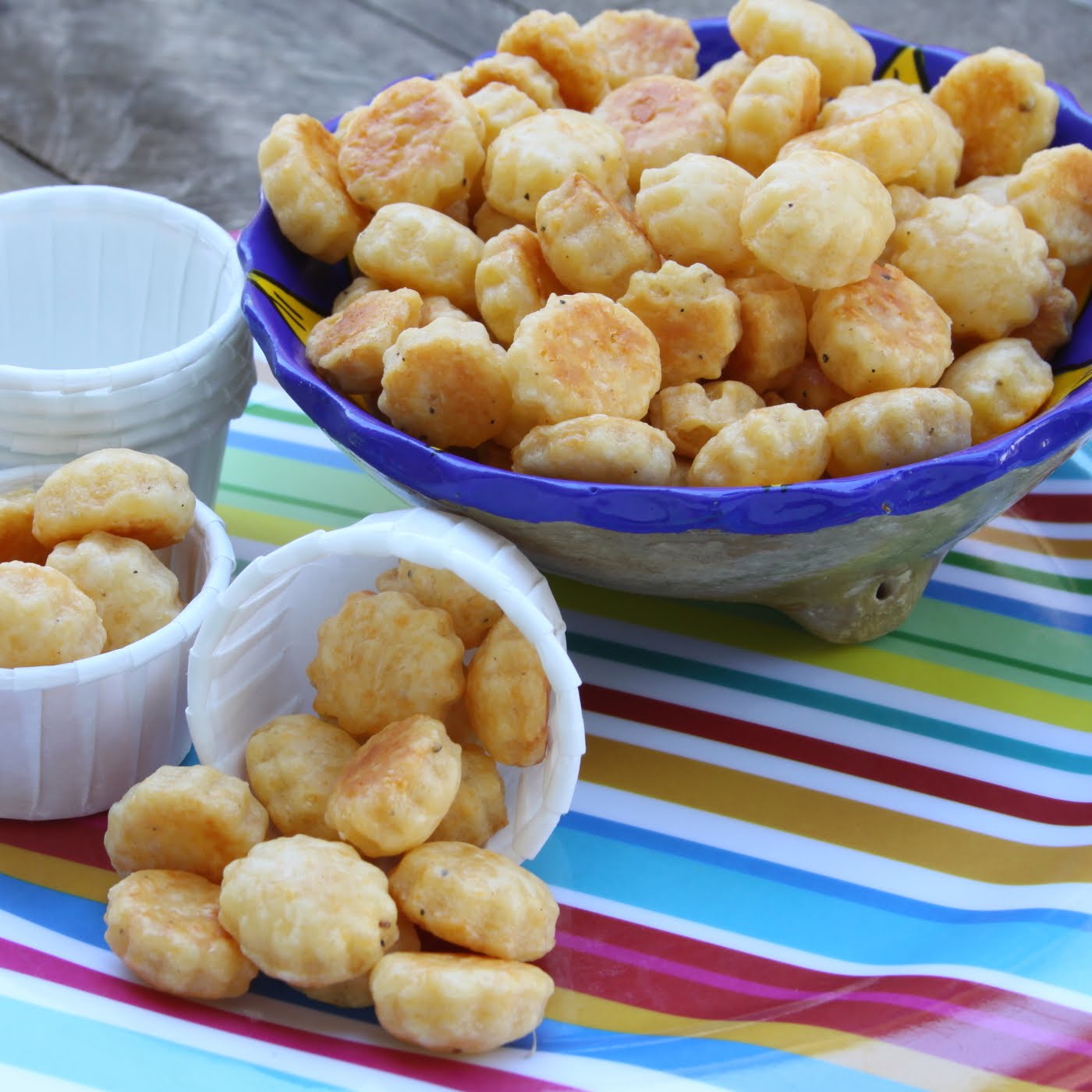 ShowFood Chef: Eazee Cheezees (Tiny Cheese Crackers) Simple Saturday