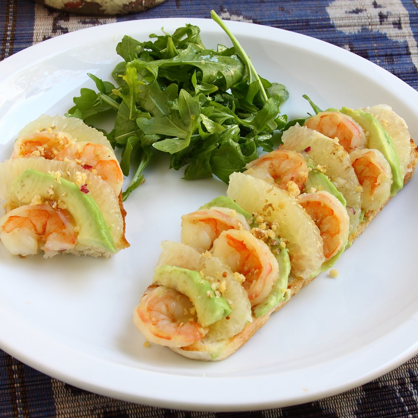ShowFood Chef: Avocado, Grapefruit, Shrimp Tartine