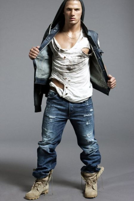 Young Male Model Kerry Degman | Model Galleries