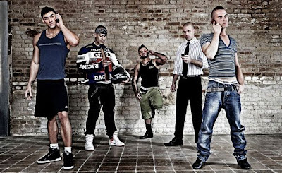 ES Collection Terminates Winter | Model Galleries