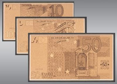 NUMISMATIC-WORLD: Golden Euro banknotes