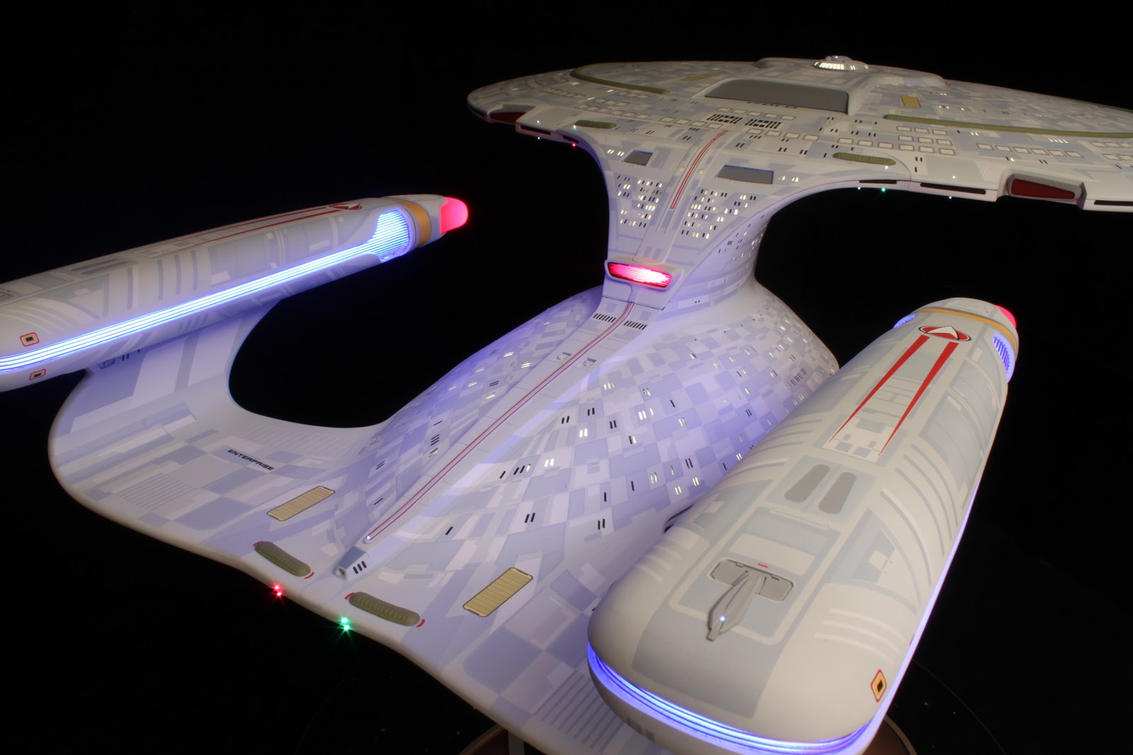 Asanuma Groove: Enterprise D (movie version) build: Final shots