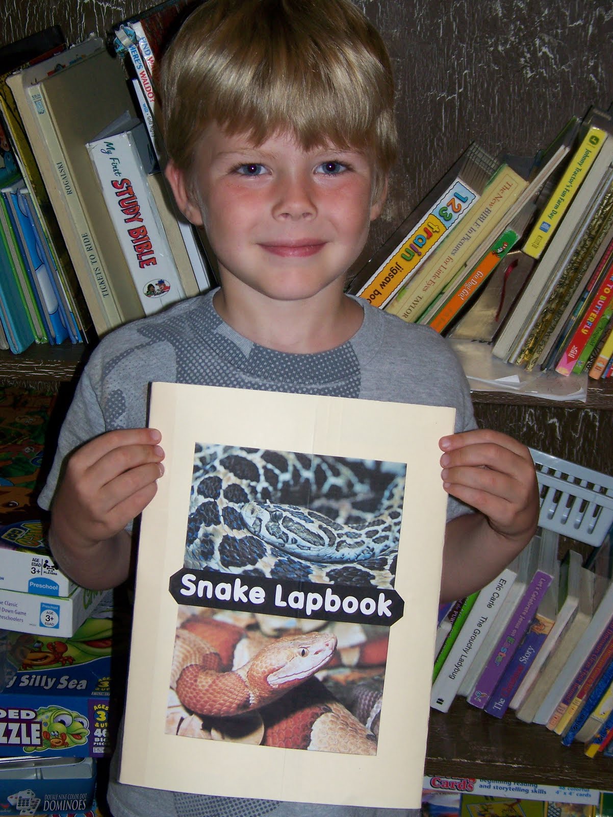 This Side UP: Snake Lapbook