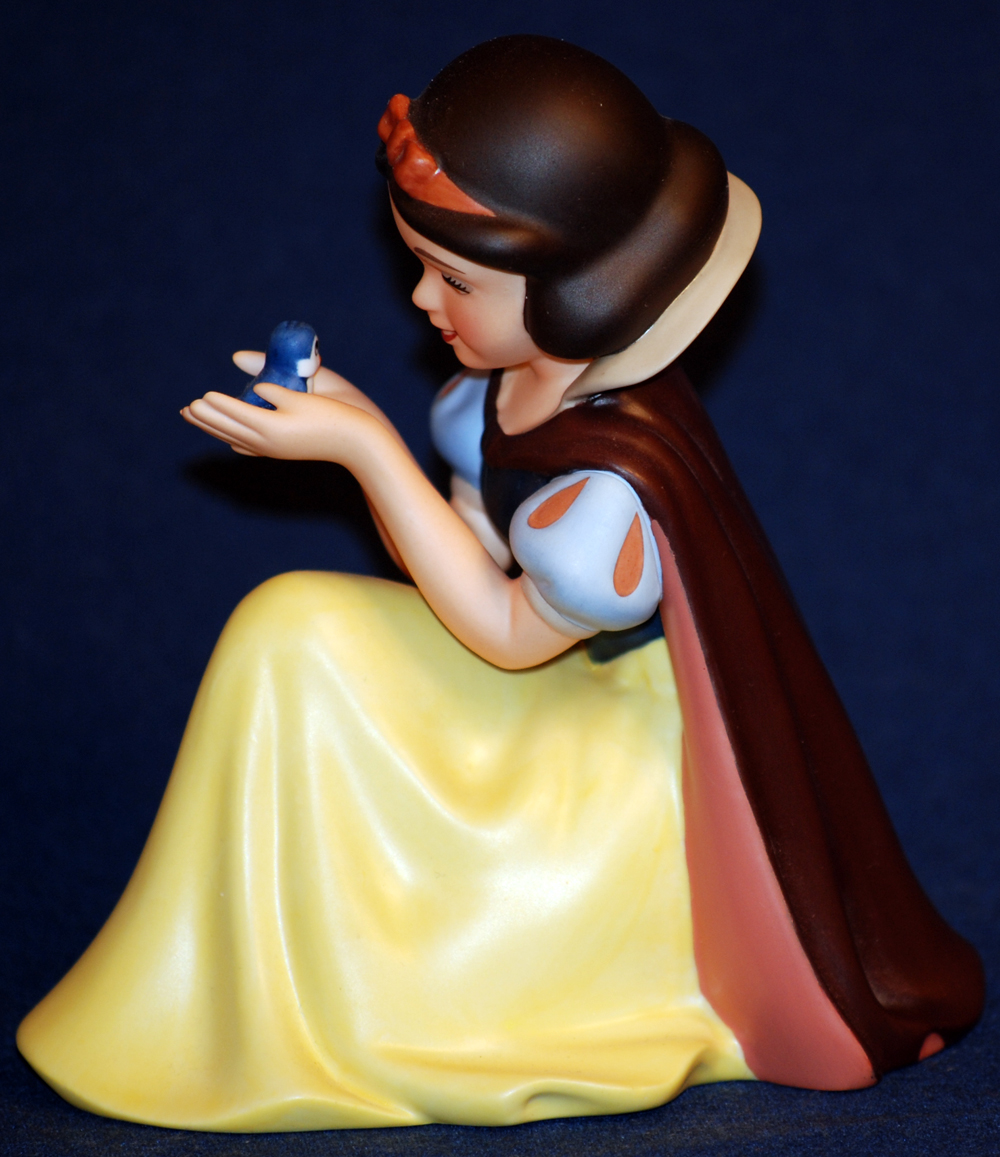 Filmic Light - Snow White Archive: WDCC Collectors Society 'Snow White ...