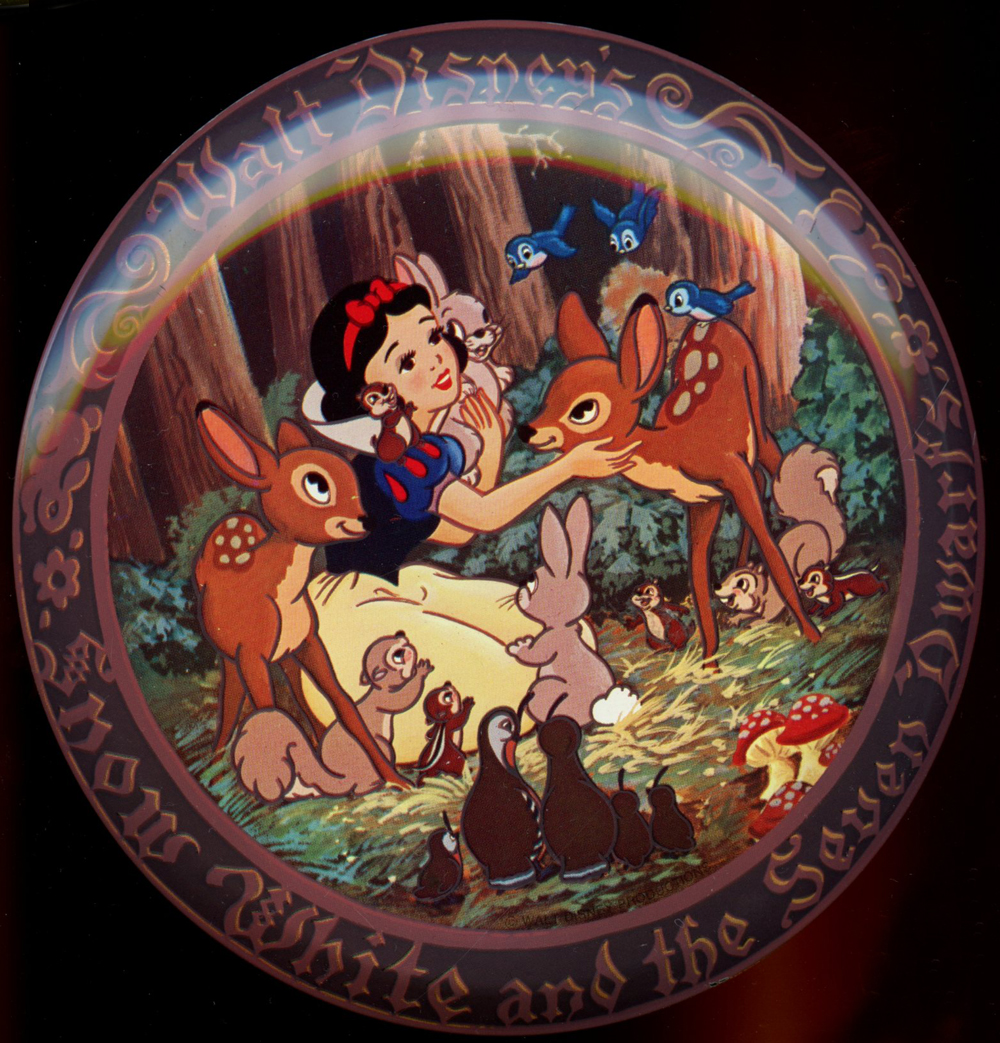 Filmic Light - Snow White Archive: Snow White Round Tin Made in England