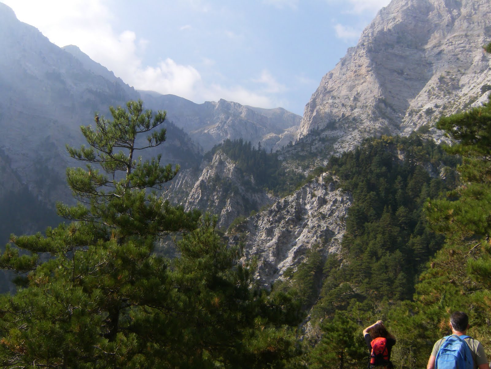 ΤΑ ΜΟΝΟΠΑΤΙΑ ΤΗΣ ΕΛΛΑΔΑΣ: ΥΔΑΤΑ ΣΤΥΓΟΣ
