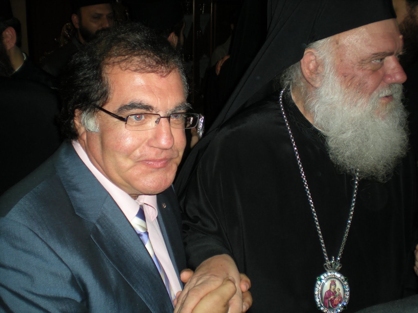 ΛΕΥΤΕΡΙΑ: Η ΕΝΘΡΟΝΙΣΗ ΤΟΥ ΝΕΟΥ ΜΗΤΡΟΠΟΛΙΤΗ ΠΟΛΥΑΝΗΣ ΚΑΙ ΚΙΛΚΙΣΙΟΥ κ.κ ...