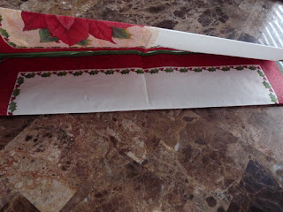 Beyond the Fringe Crafts: Christmas Napkin Fold - Elf Boot