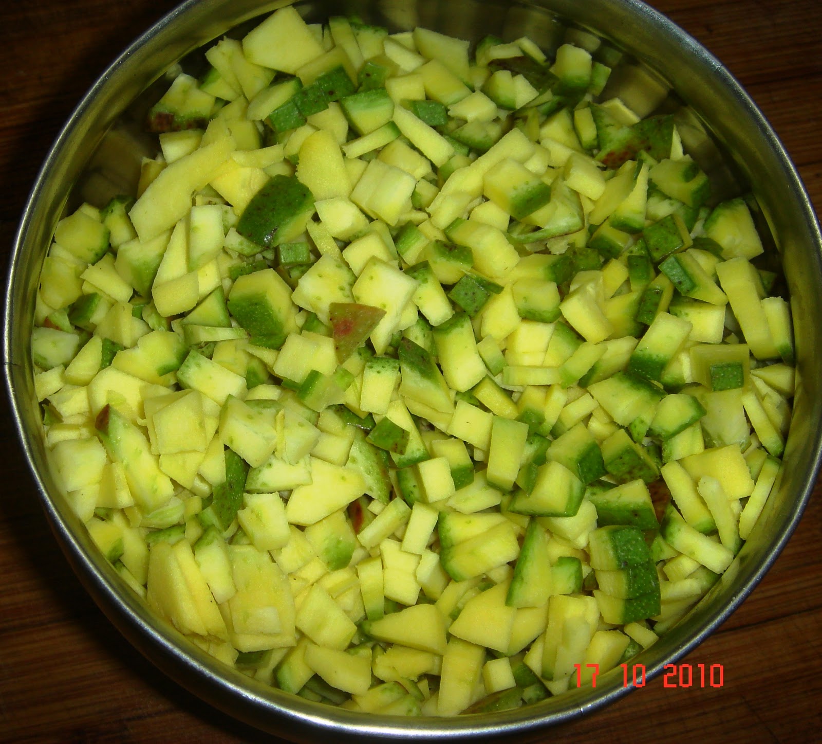 BON APPETIT: Fresh Green Mango Pickle (Pickly Heat)