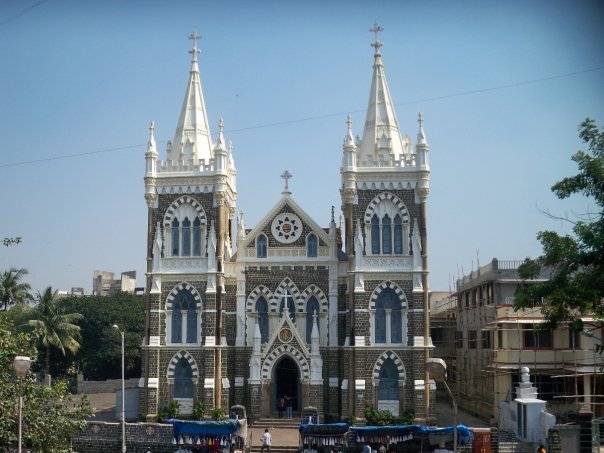 The Happie Wanderer: Bandra: the Queen of Suburbs