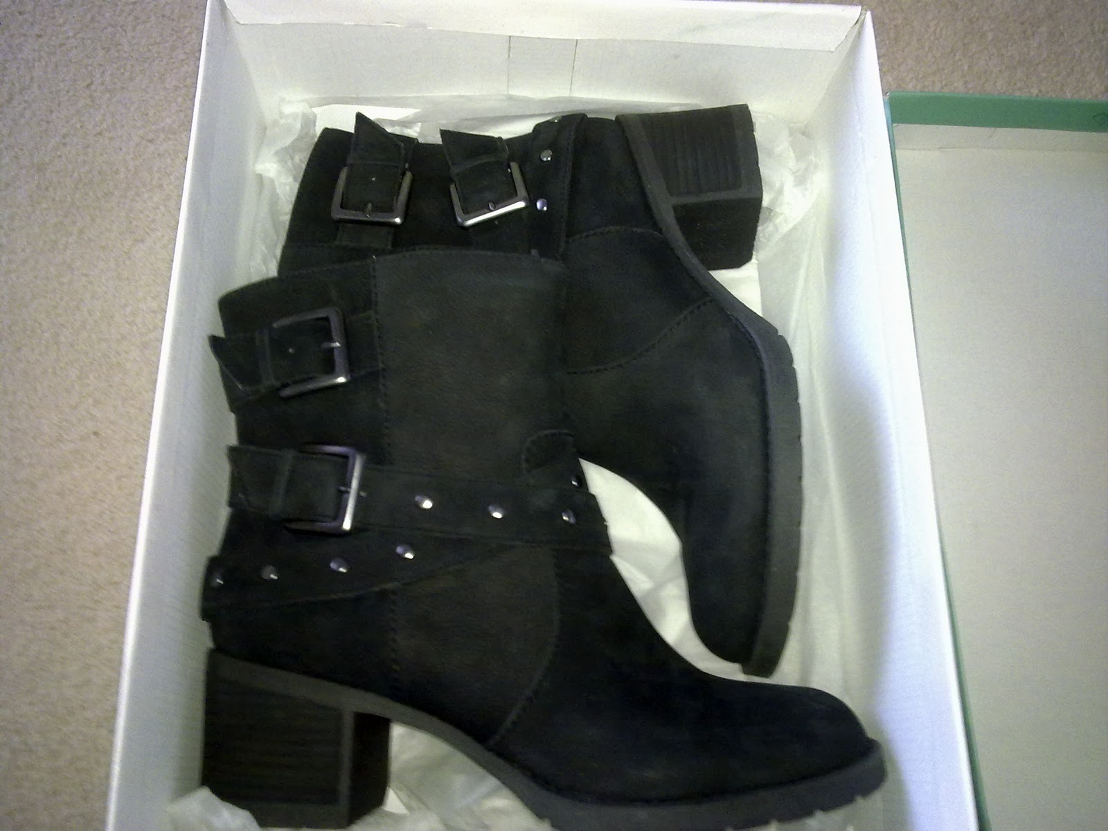 Ramblings of a Cosmetic Junkie: Rock Chick Boots