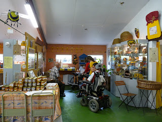 Le photo blog de JAVVA: Chantier Social - Centre Arthur Regniers du 3 ...