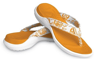 Love The Crocs: Adult crocs - Women