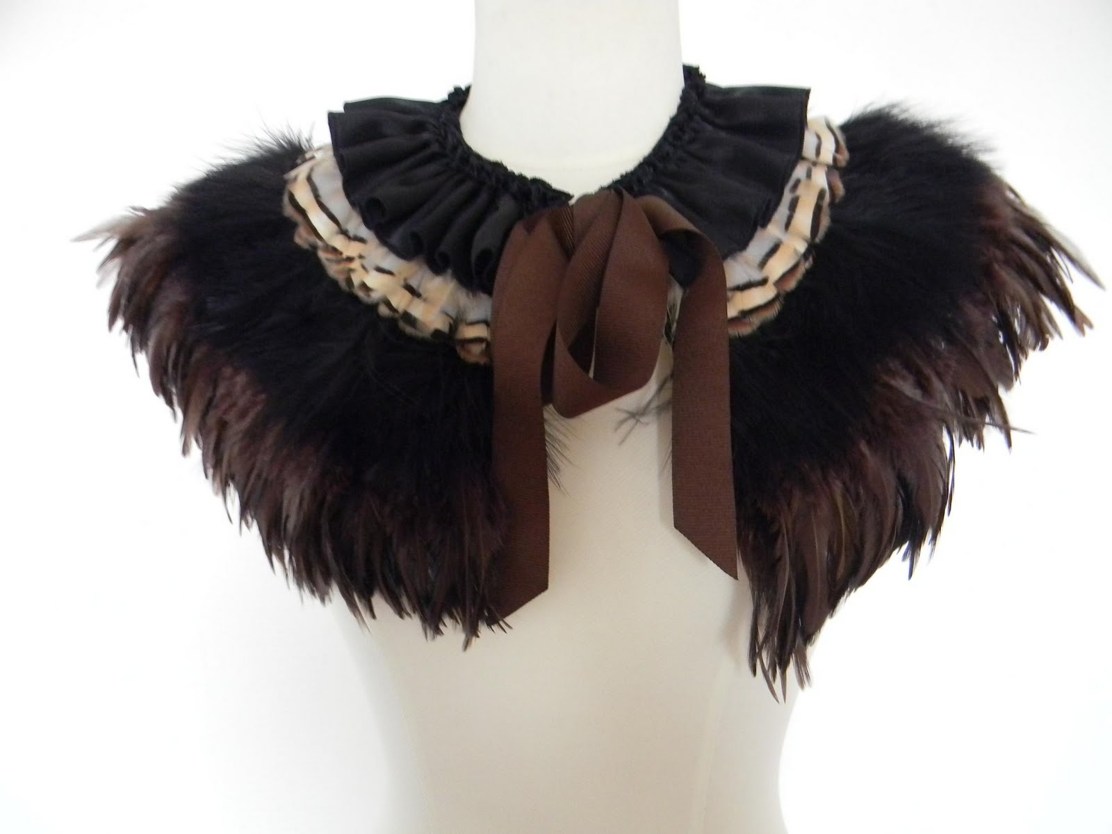 SoniaM Designs: Feather Capes