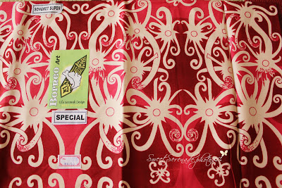 Perfumes and Art: Batik Sarawak Kain Sarong