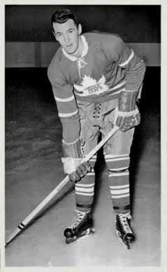Vintage Leafs: Ed Litzenberger's Beehive Photo