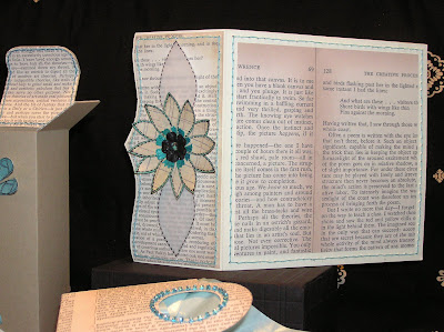 Mel Stampz: Curvy Bracket-Shaped Template Tut