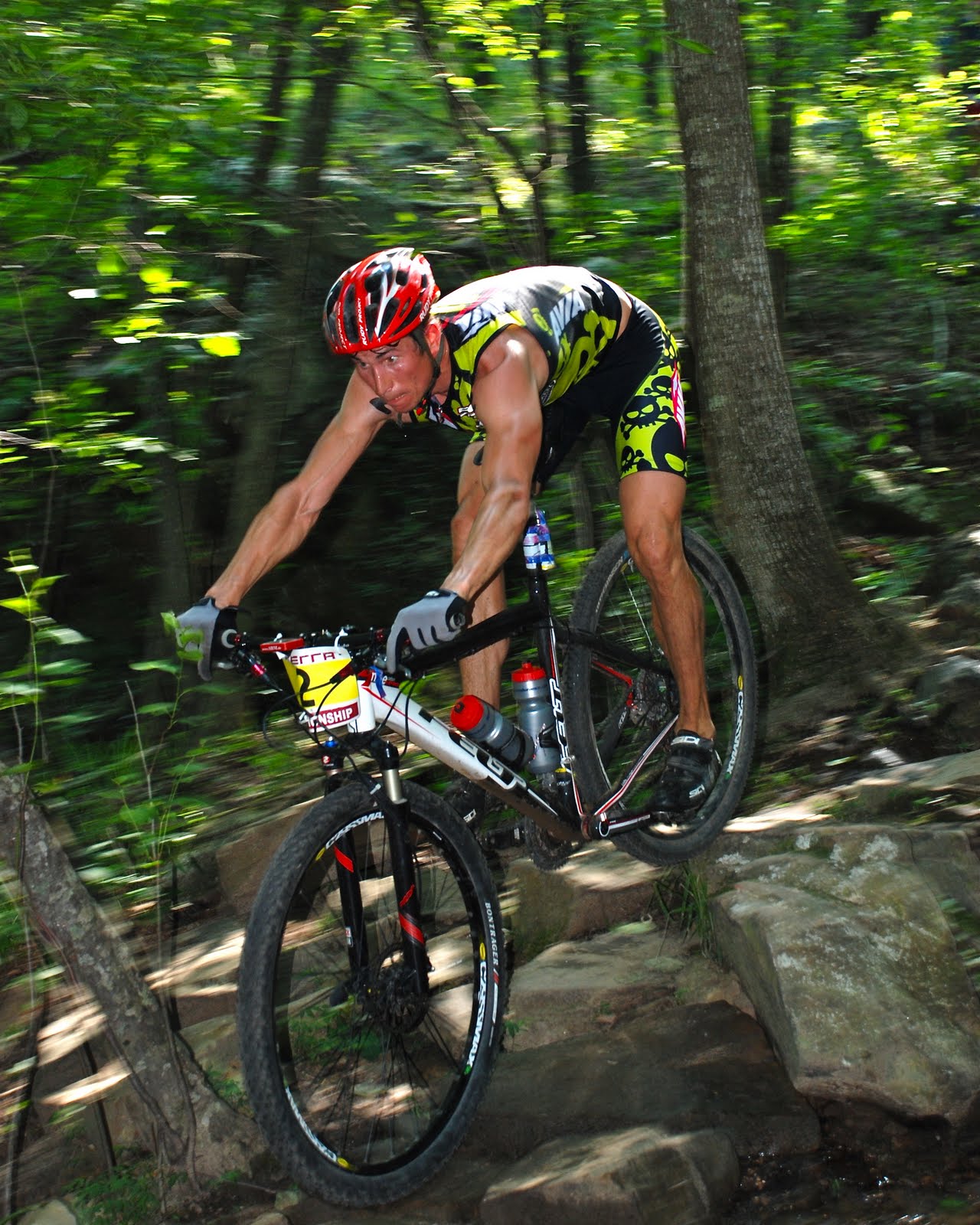 Felt Garage Door: Felt-Sponsored Josiah Middaugh is New US Champion