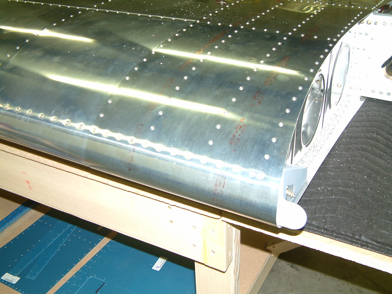 RV-12 Builder in Sandy, UT: Finished Riveting Upper Skin Right Wing