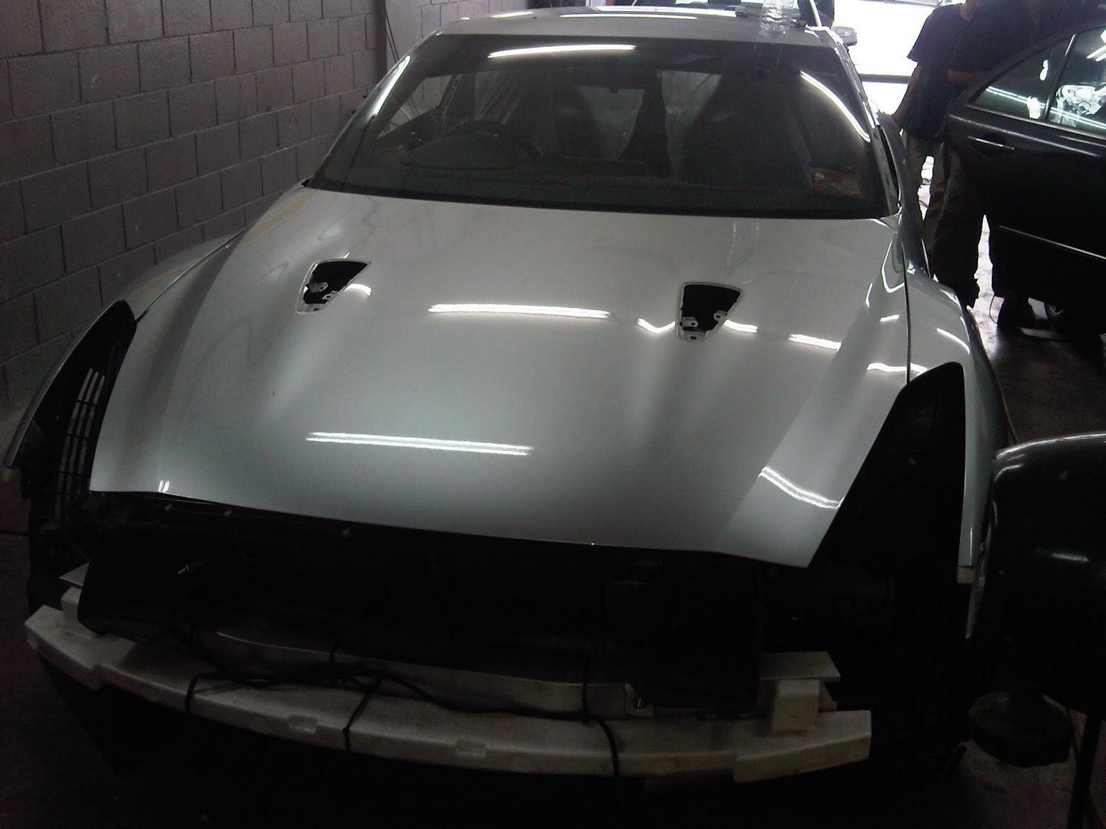 ATS Painting & Bodywork: Nissan GTR R35 Body Spray