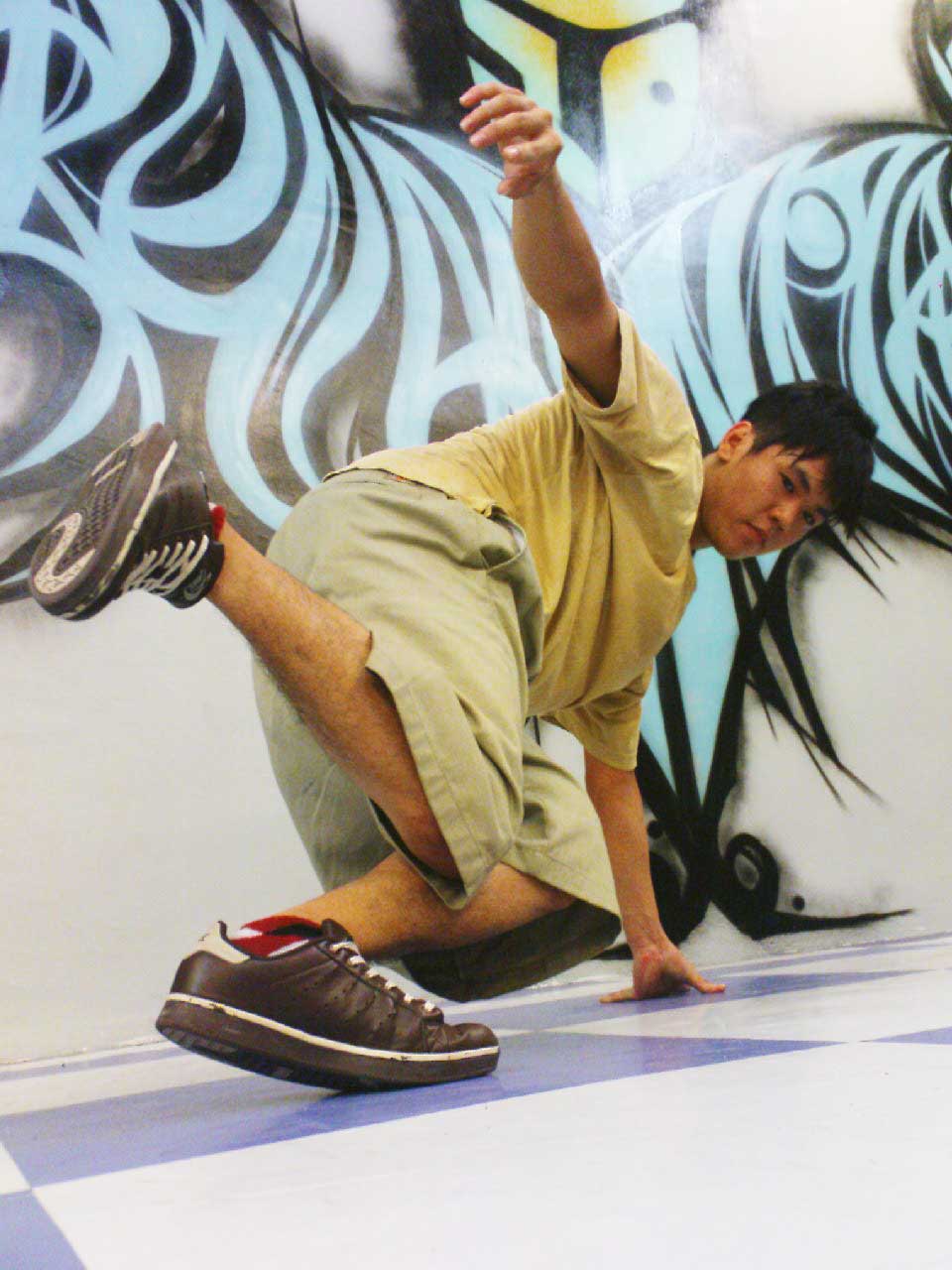 100%Dance Studio: 100% Dance Studio