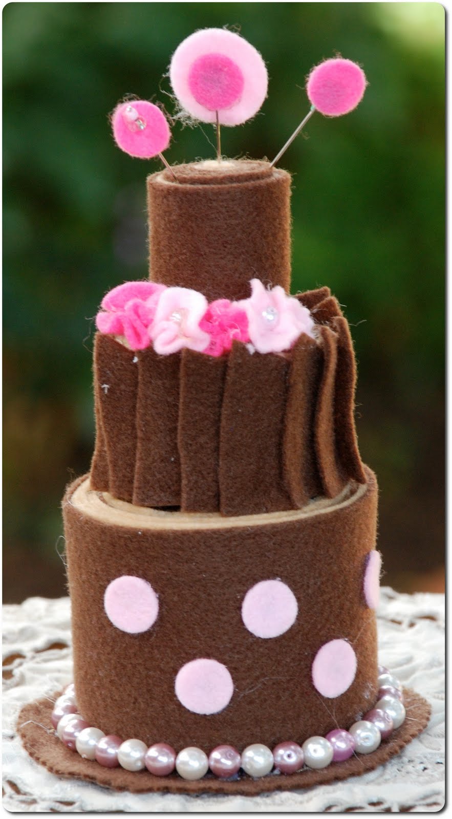My {Creative} Place: "Chocolate Cake" pincushion