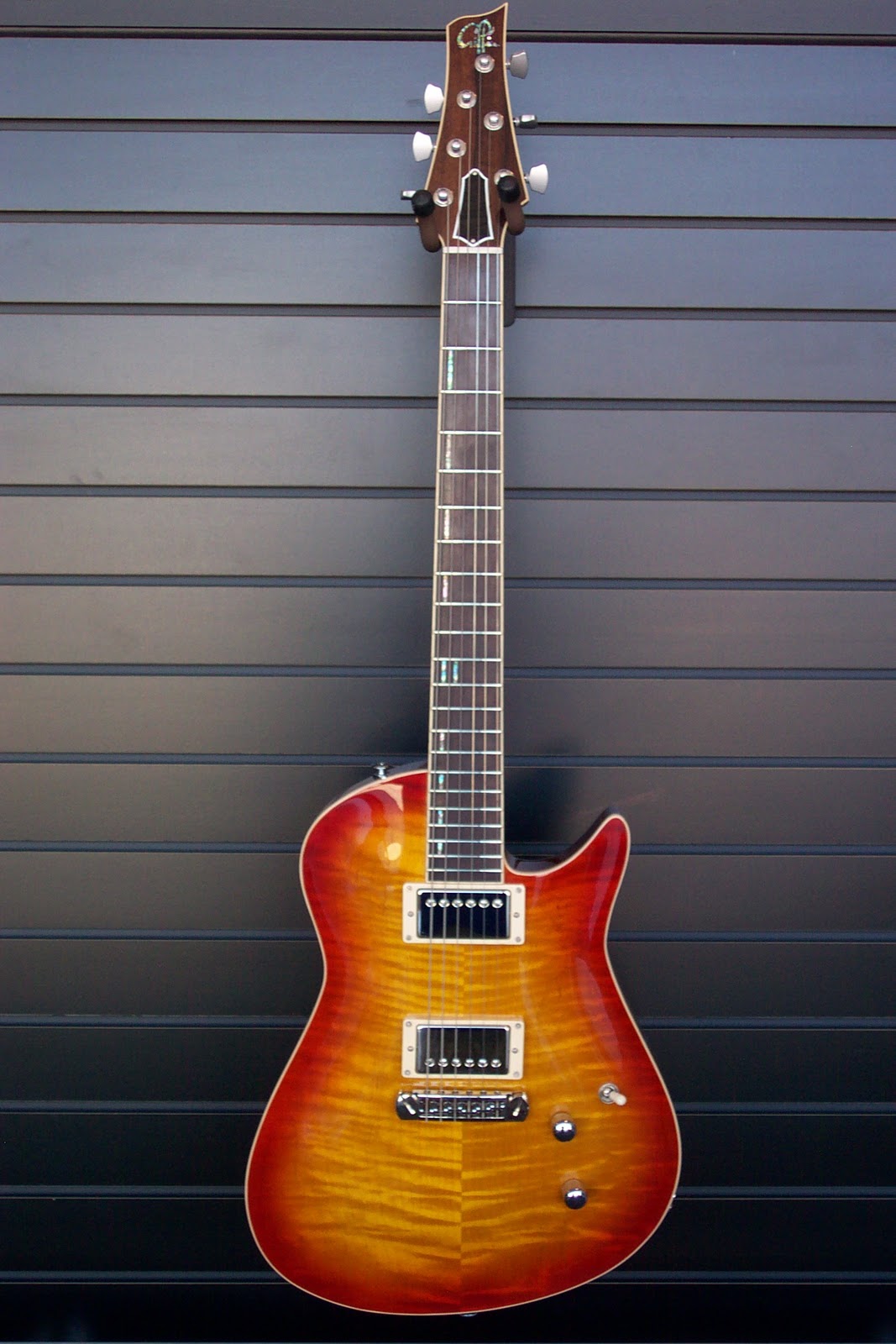 Premier Builders Guild Blog: Guitar Shipping: Valiant Solid Body