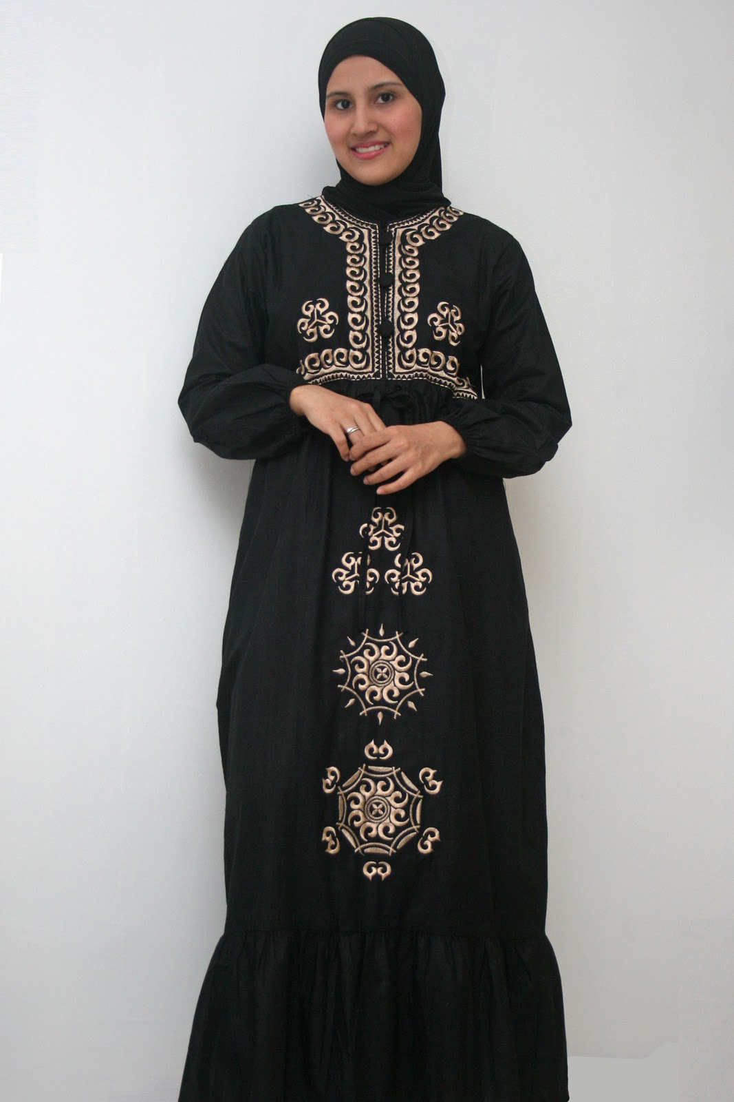 Boutique Amanie: READY MADE JUBAH AND BLOUSE (ready stock)