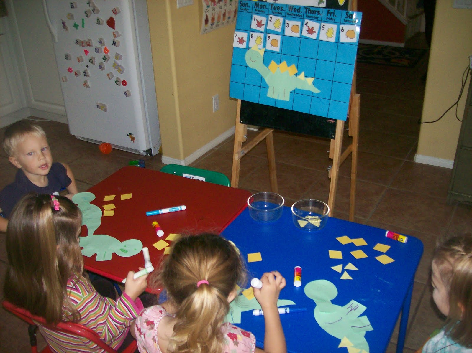 Fun at Preschool: Shape-a-saurus