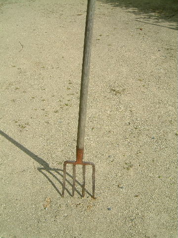 French Vocabulary Illustrated: bèche