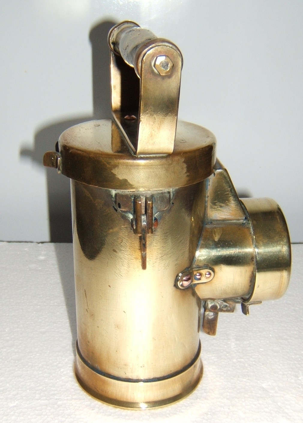 MM2010e Gallery: 34 CEAG Brass Inspection Lamp