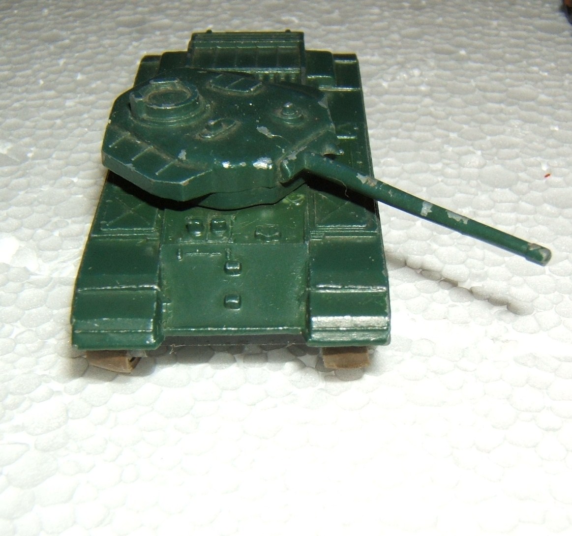 MM2010e Gallery: 58 Matchbox Centurion Tank and Tank Transporter