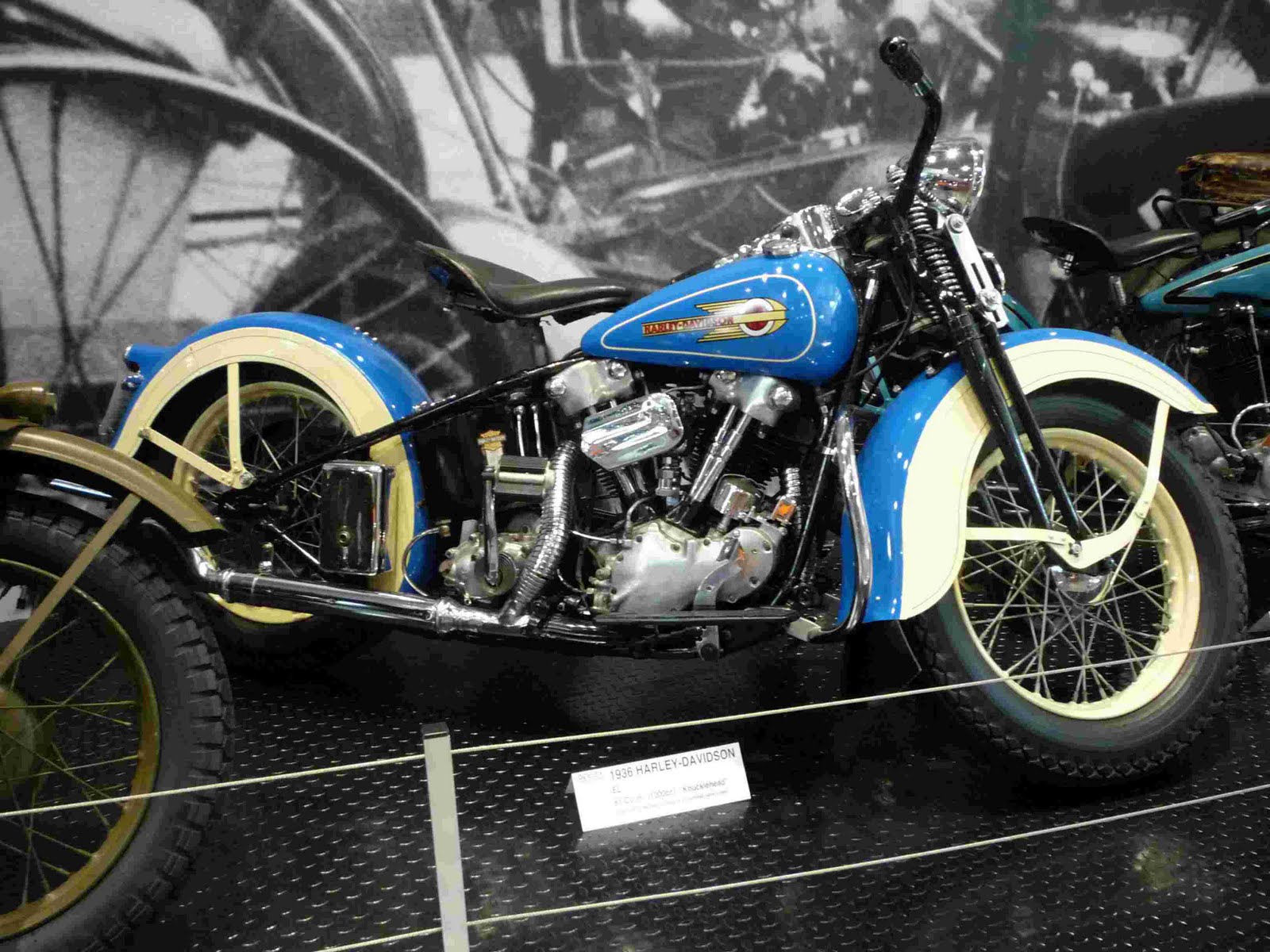 Bucky's Ride: Visit to the Deeley Motorcycle Exposition