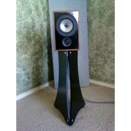 The Vinyl Anachronist: Quadraspire QV60 stands in the house!