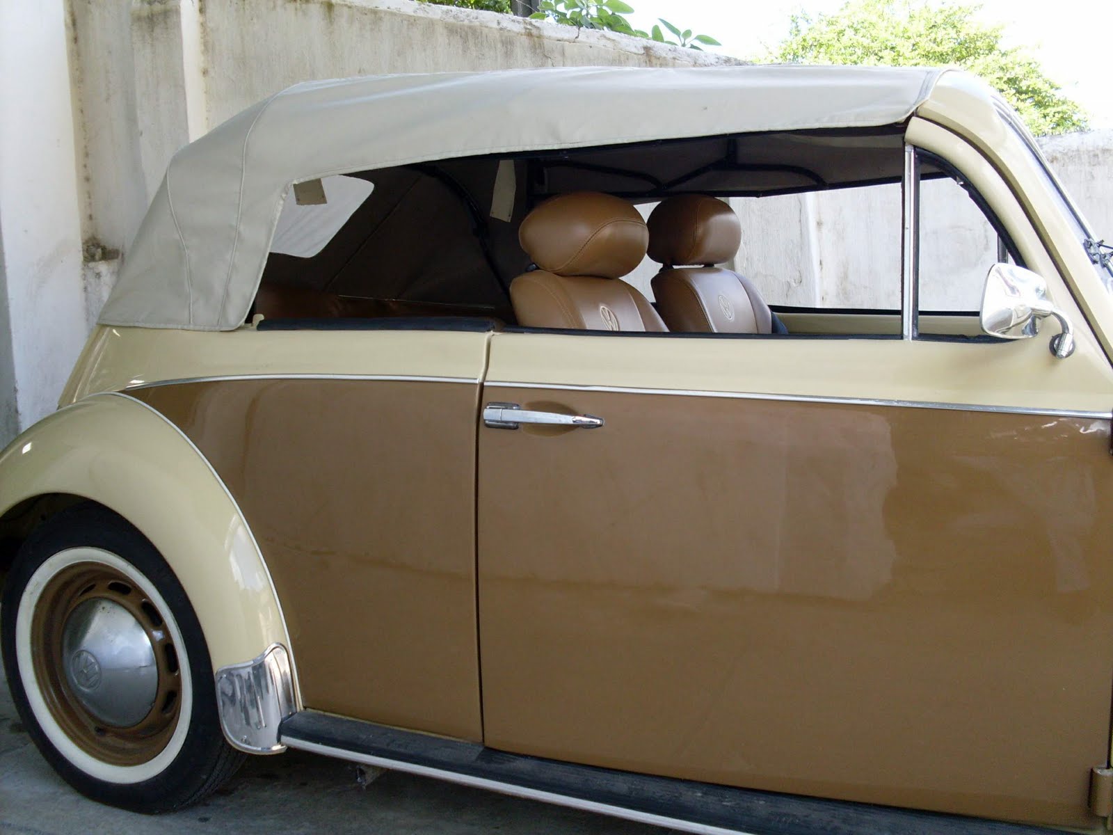 CAPOTAS ARTESANAIS PARA CARROS CONVERSÍVEIS