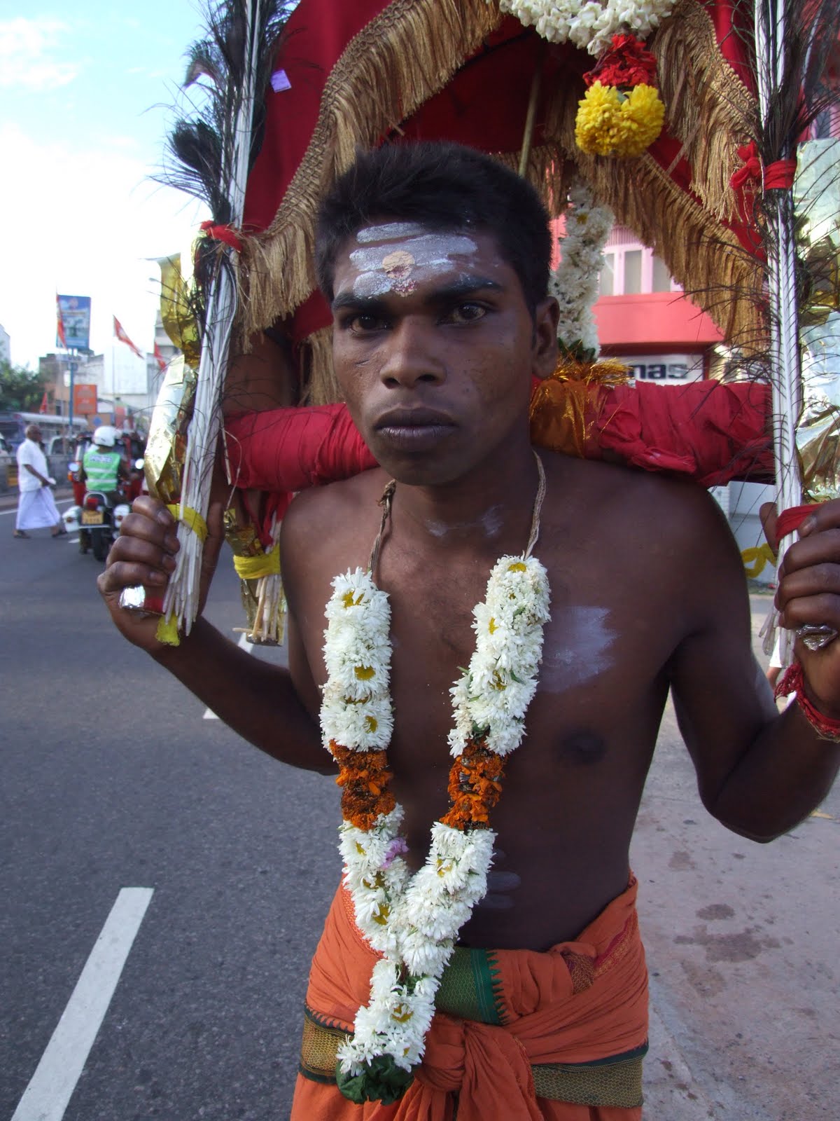 Passion Parade: A Charming Aadi Vel Cart Parade in Colombo