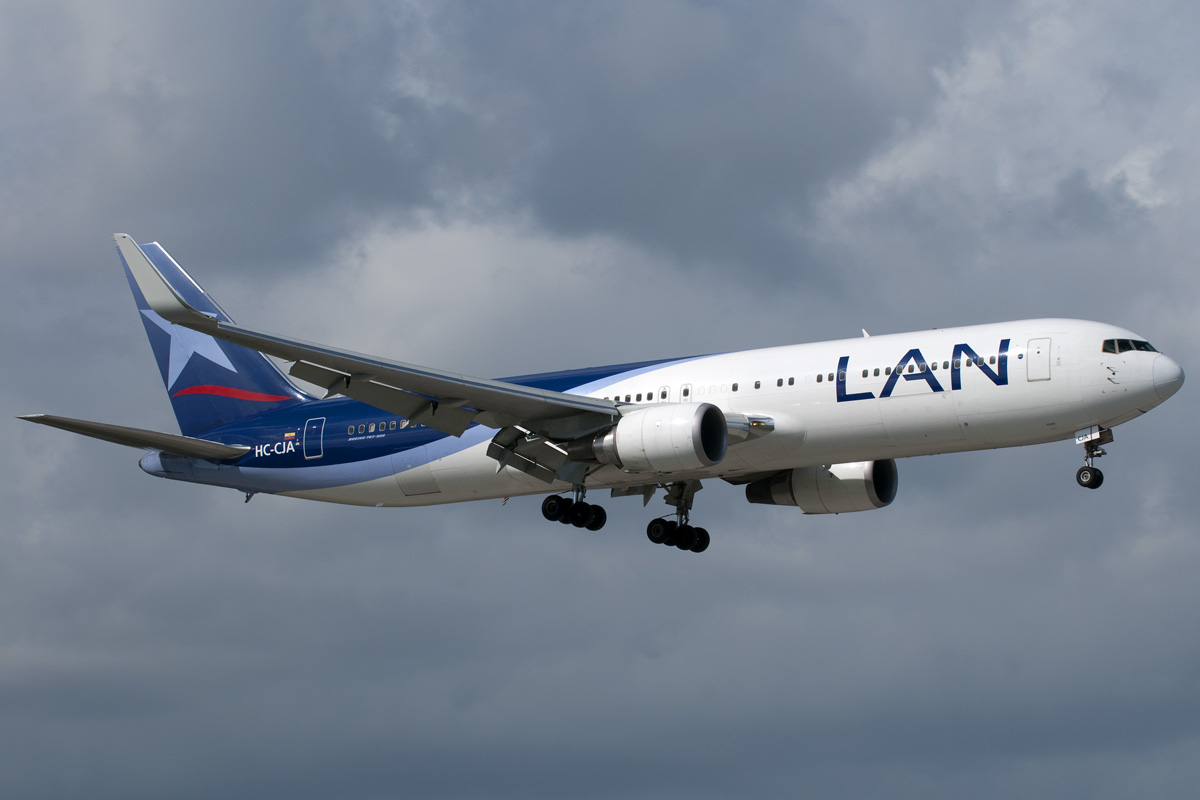 Spotter-Reports: LAN Ecuador B763 HC-CJA - Miami Report