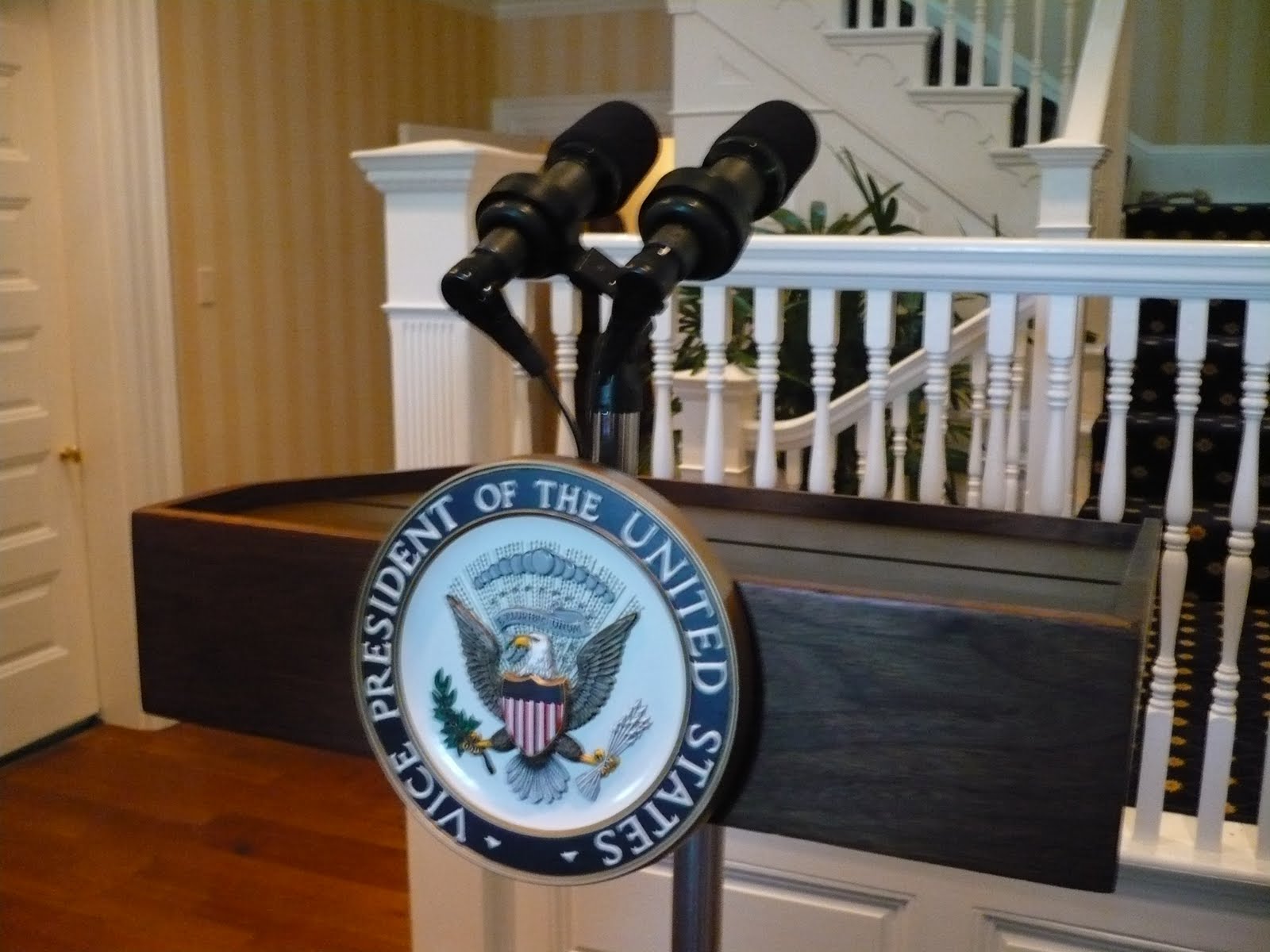 2010 Vermont Teacher of the Year: Smithsonian and the Vice Presidential ...