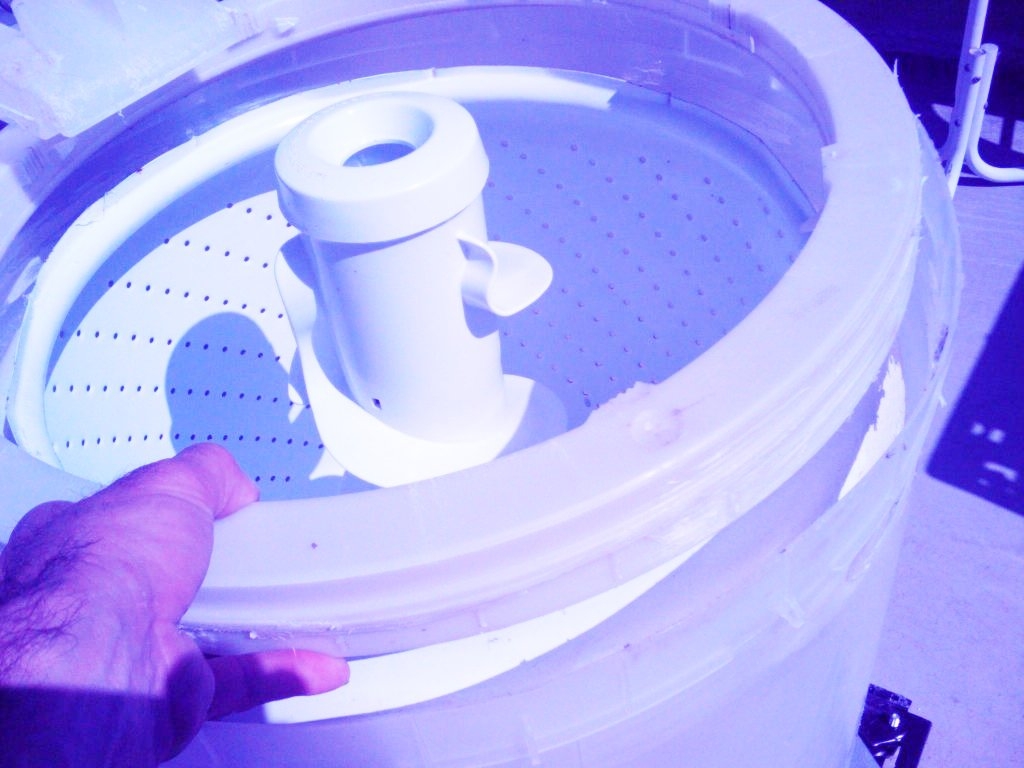 Daren Sefcik: Maytag Washing Machine Plastic Tub Repair