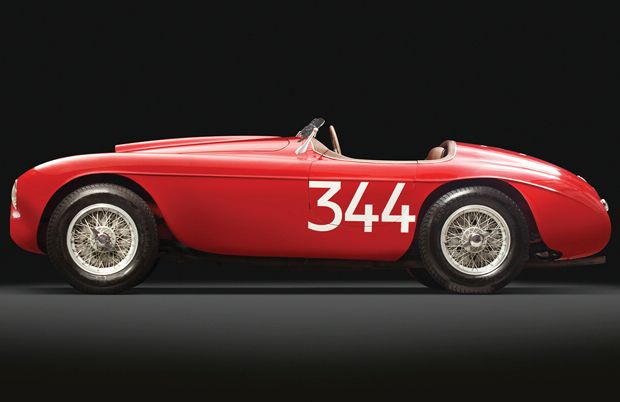 Slides: Primeira Ferrari produzida por Enzo Ferrari vai a leilão