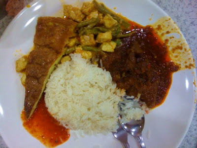 Really Good Food: Fu Lu Shou Complex -> Queen Street Nasi Padang ...