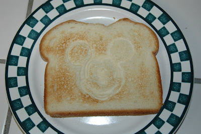 Wee Wilhites: Mickey Mouse Toast