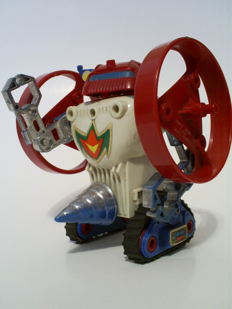 That Figures: VINTAGE VIEW: Micronauts Microtron (1976)