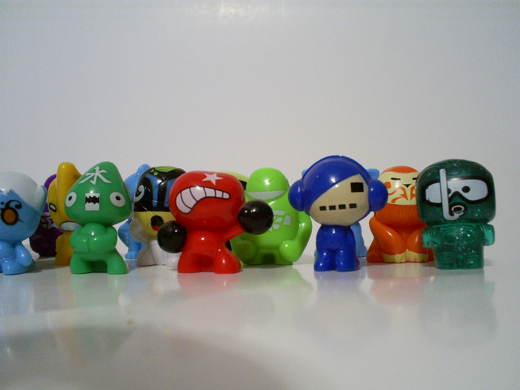 That Figures: REVIEW: Gogo's Crazy Bones